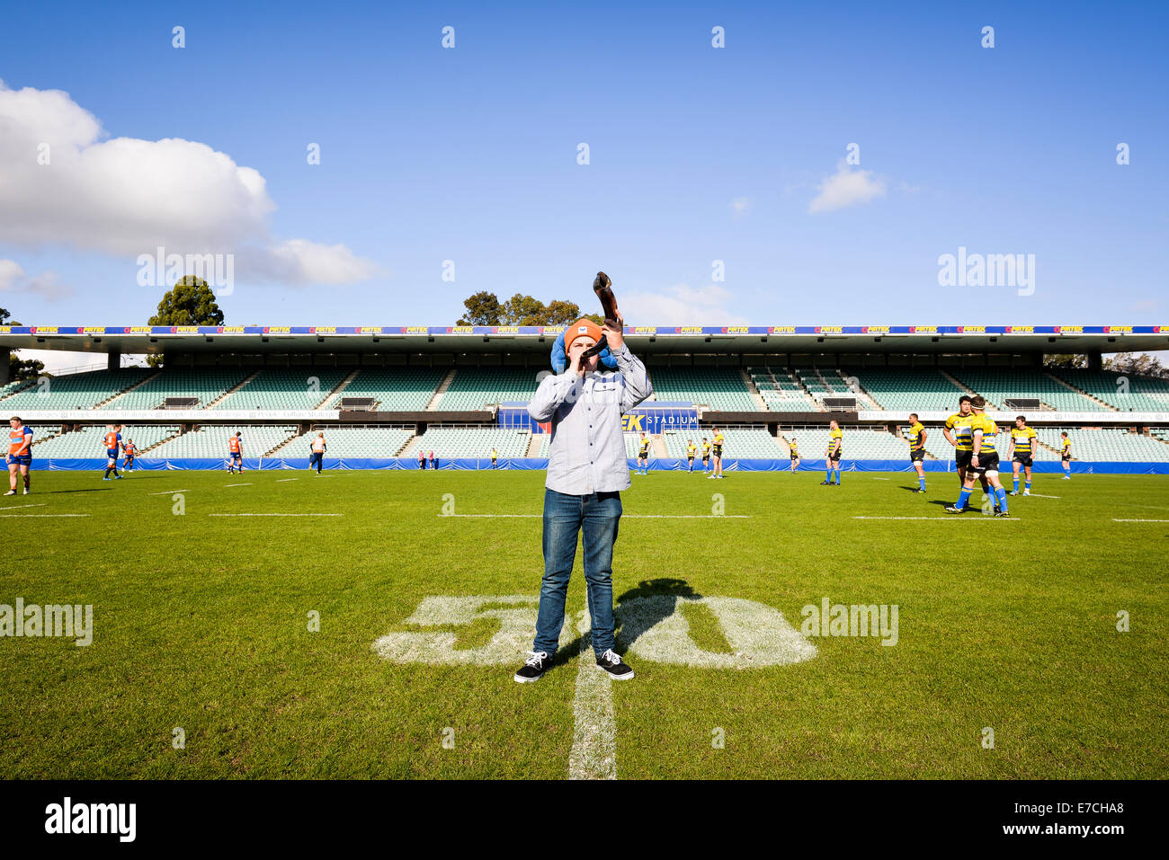 Pirtek stadium (parramatta stadium) hi-res stock photography and images ...