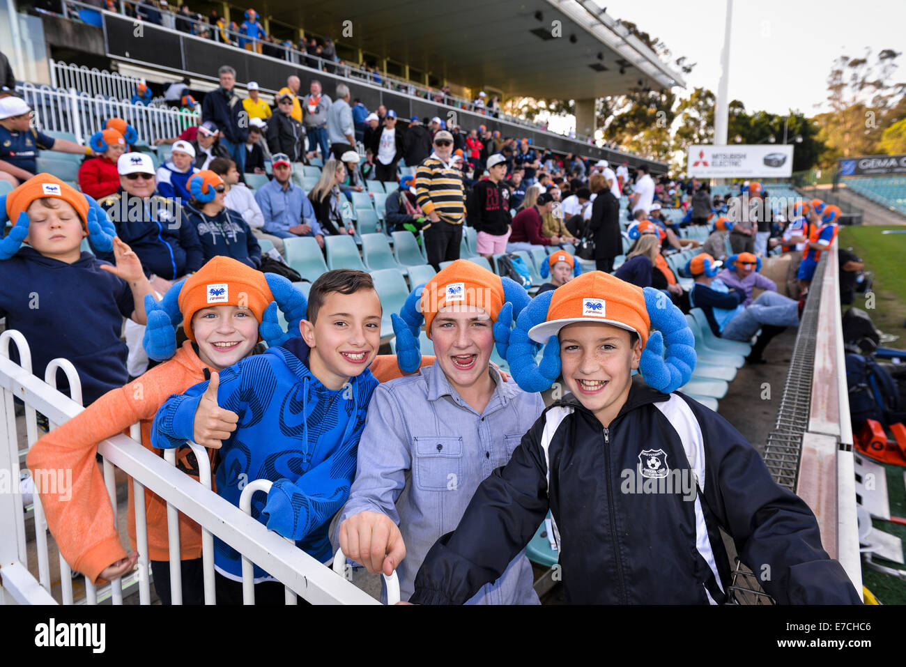 Pirtek stadium (parramatta stadium) hi-res stock photography and images ...