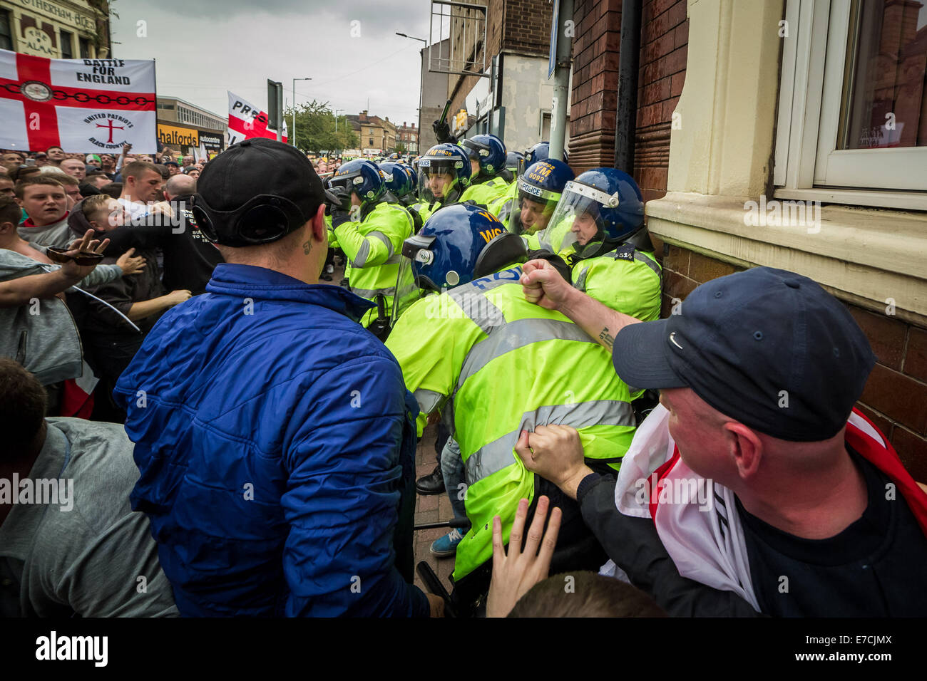 Rotherham Edl March High Resolution Stock Photography and Images - Alamy
