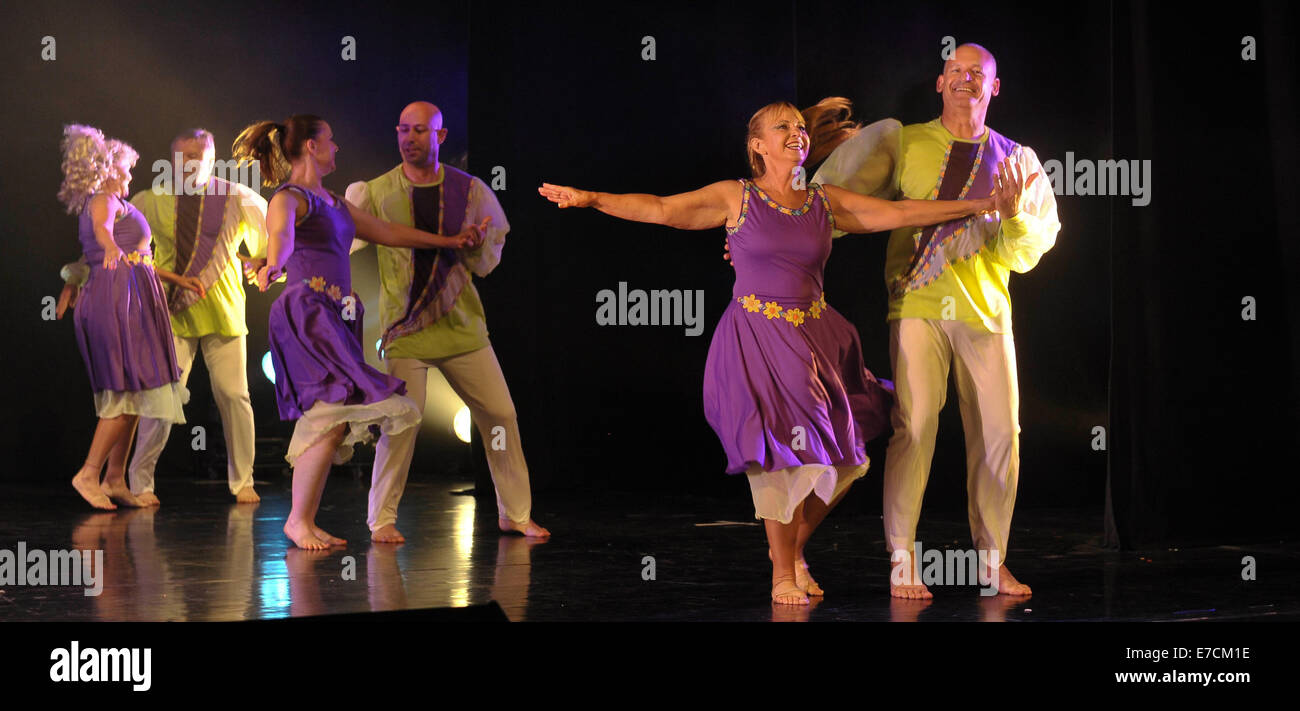Israeli folk and modern dance group at the yearly Dancing festival ...
