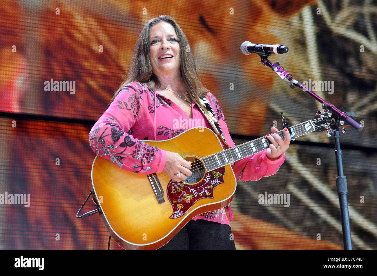Carlene carter hi-res stock photography and images - Alamy