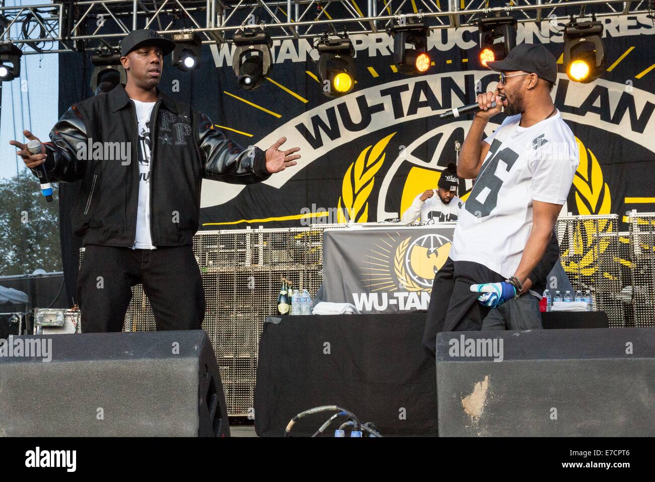 Chicago, Illinois, USA. 13th Sep, 2014. Rappers INSPECTAH DECK (L) and ...