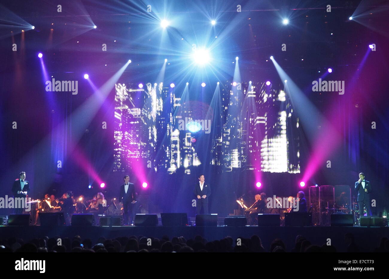 Operatic Pop Vocal Group Stock Photos & Operatic Pop Vocal Group Stock ...