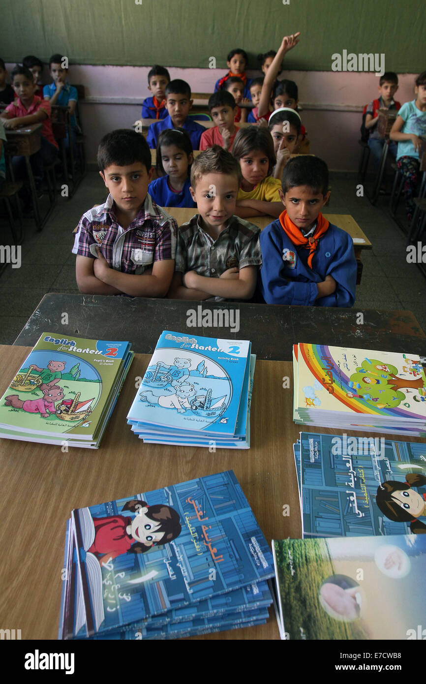 Damascus, Syria. 13th Sep, 2014. Syrian pupils are seen inside a ...