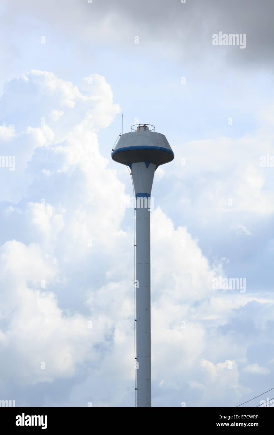 Water tower tank hi-res stock photography and images - Alamy