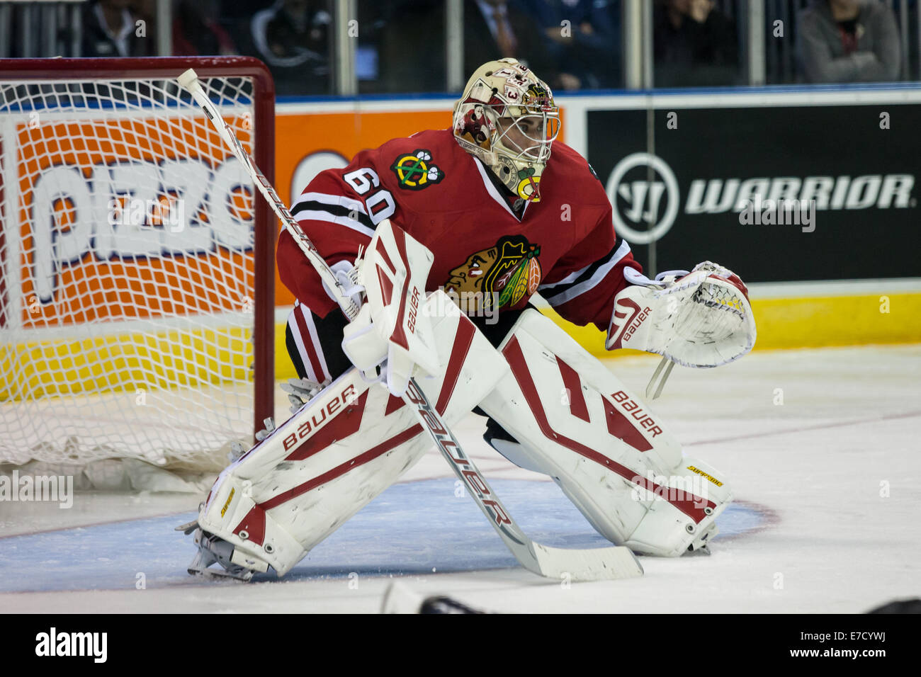 Blackhawks goalie hi-res stock photography and images - Alamy
