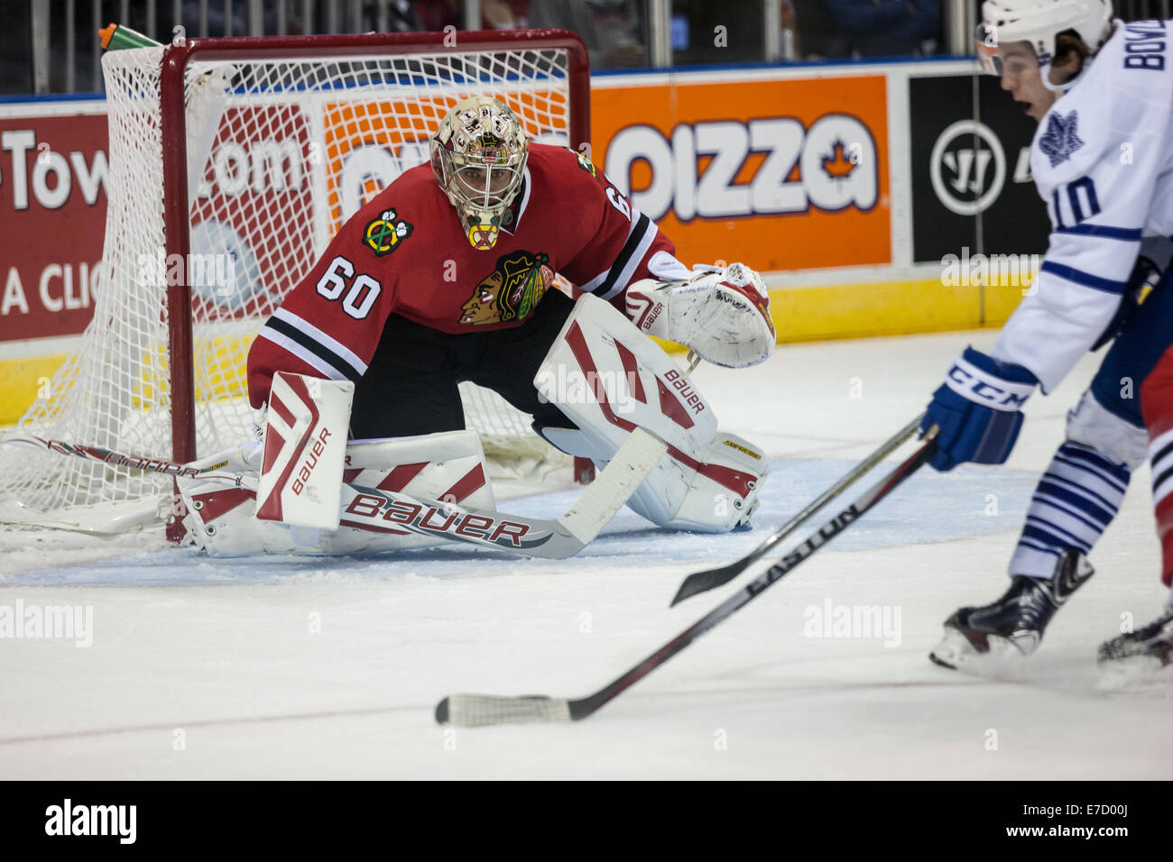 Blackhawks goalie hi-res stock photography and images - Alamy