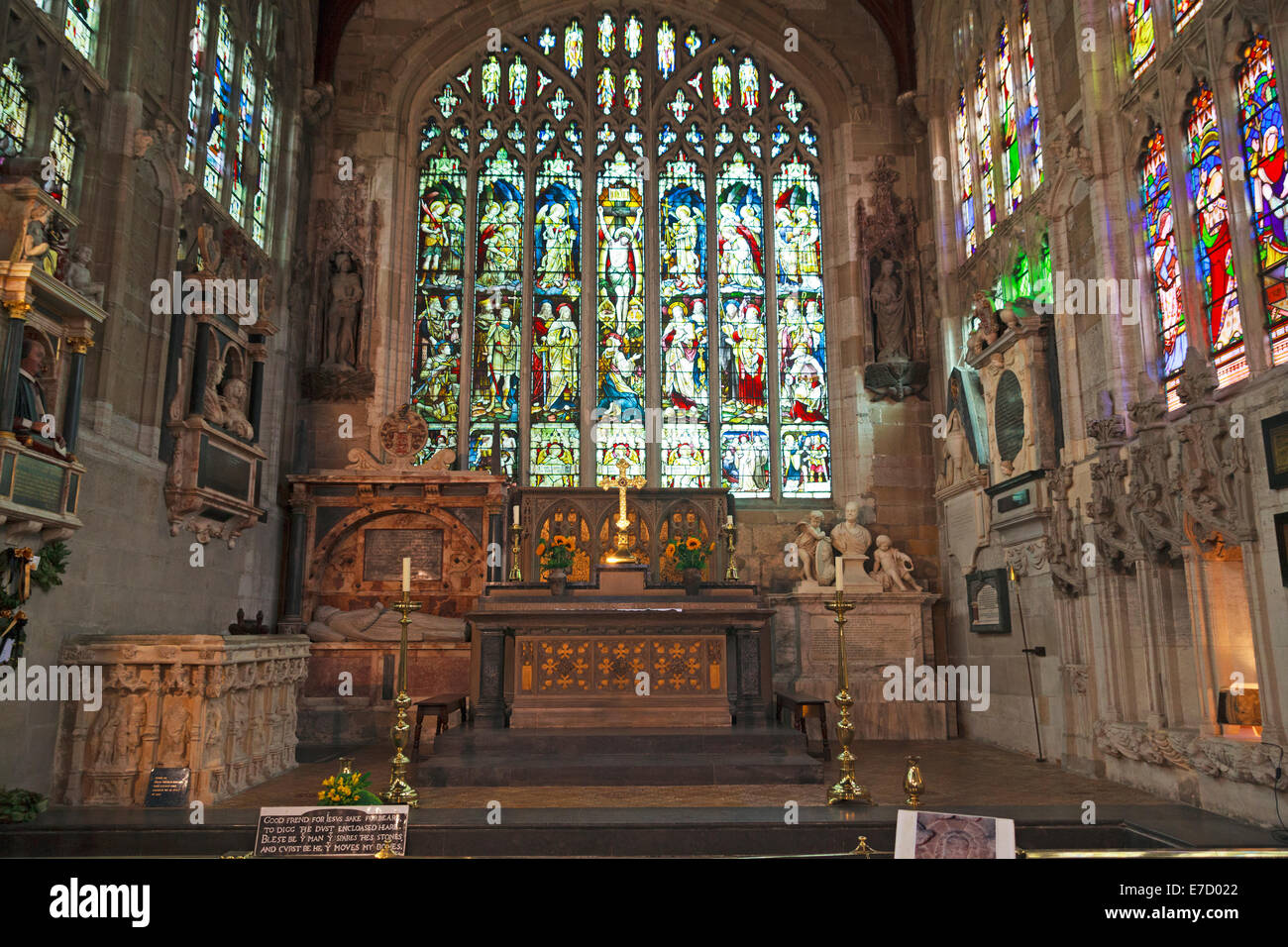 The Alter area of Holy Trinity Church, Stratford upon Avon Stock Photo ...