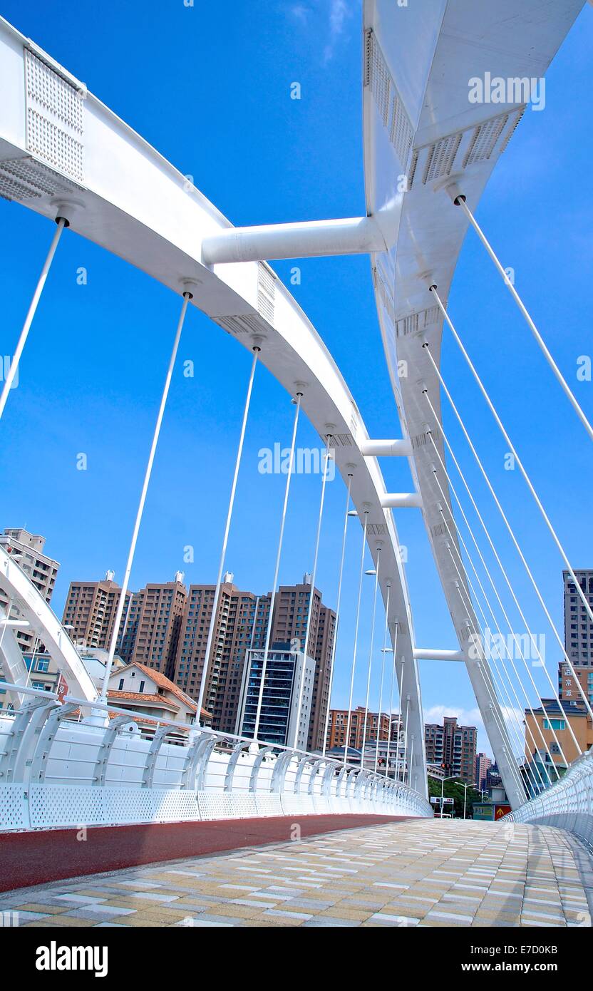 The arch of a modern suspension bridge in Taiwan Stock Photo - Alamy