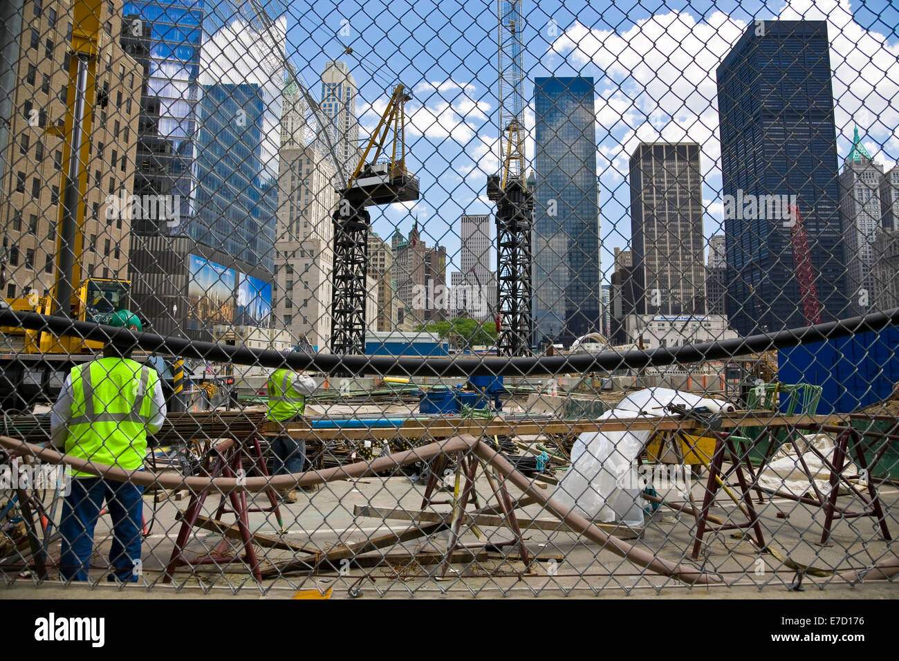 Ground Zero - construction of the new World Trade Center, New York, USA ...