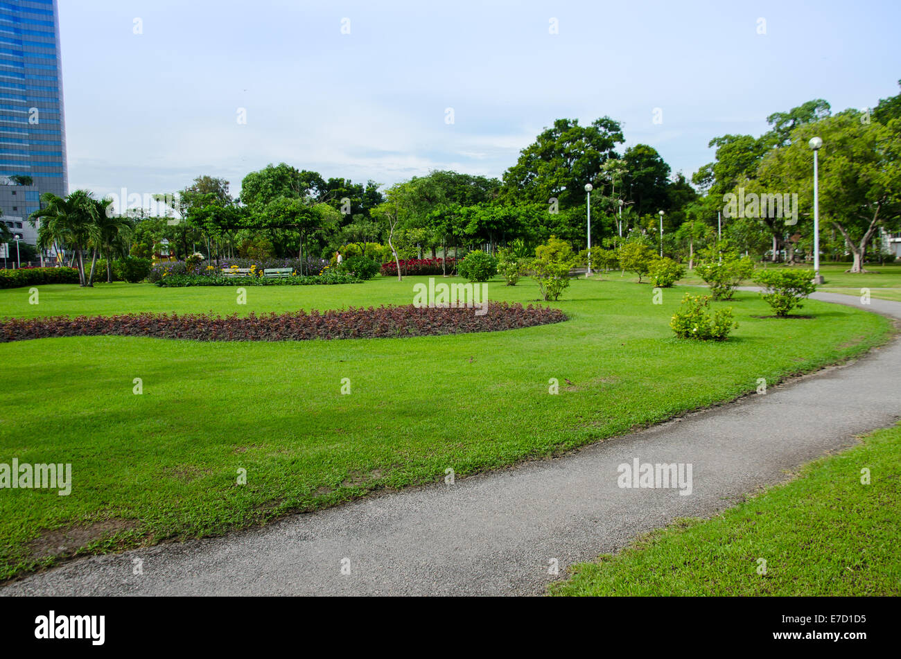 City skyline outdoor exercise hi-res stock photography and images - Alamy