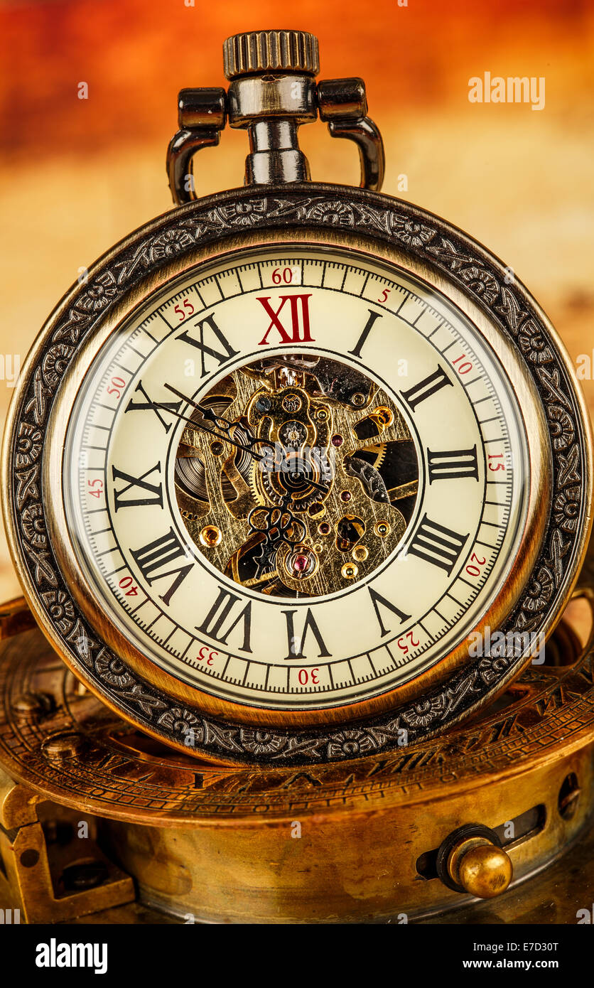 Vintage Antique pocket watch. Vintage grunge still life Stock Photo - Alamy