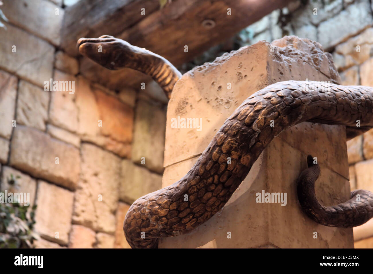 MAYAN LIKE WALL ART SCULPTURE WITH SNAKE Stock Photo - Alamy