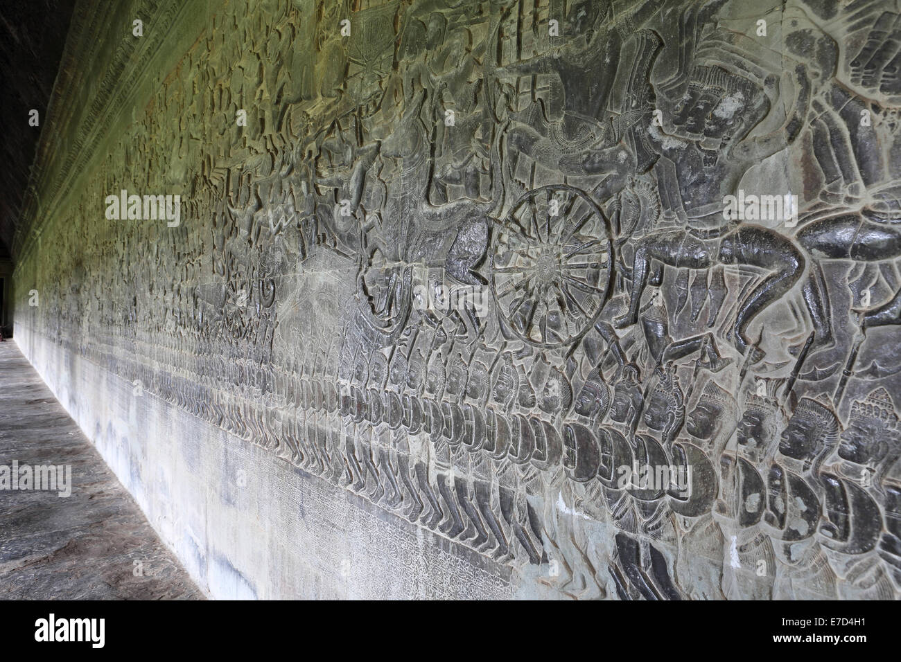 Bas Relief figures at Angkor Wat in Siem Reap, Cambodia Stock Photo - Alamy