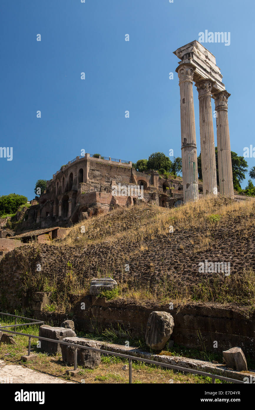 Ancient Roman forum with ruined columns - Rome, Italy Stock Photo - Alamy