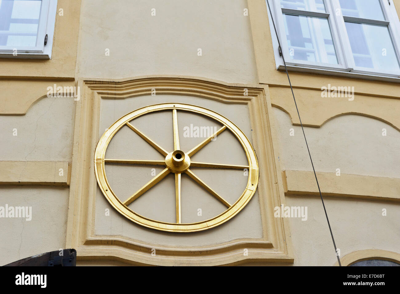 Golden Wheel Stock Photos & Golden Wheel Stock Images - Alamy
