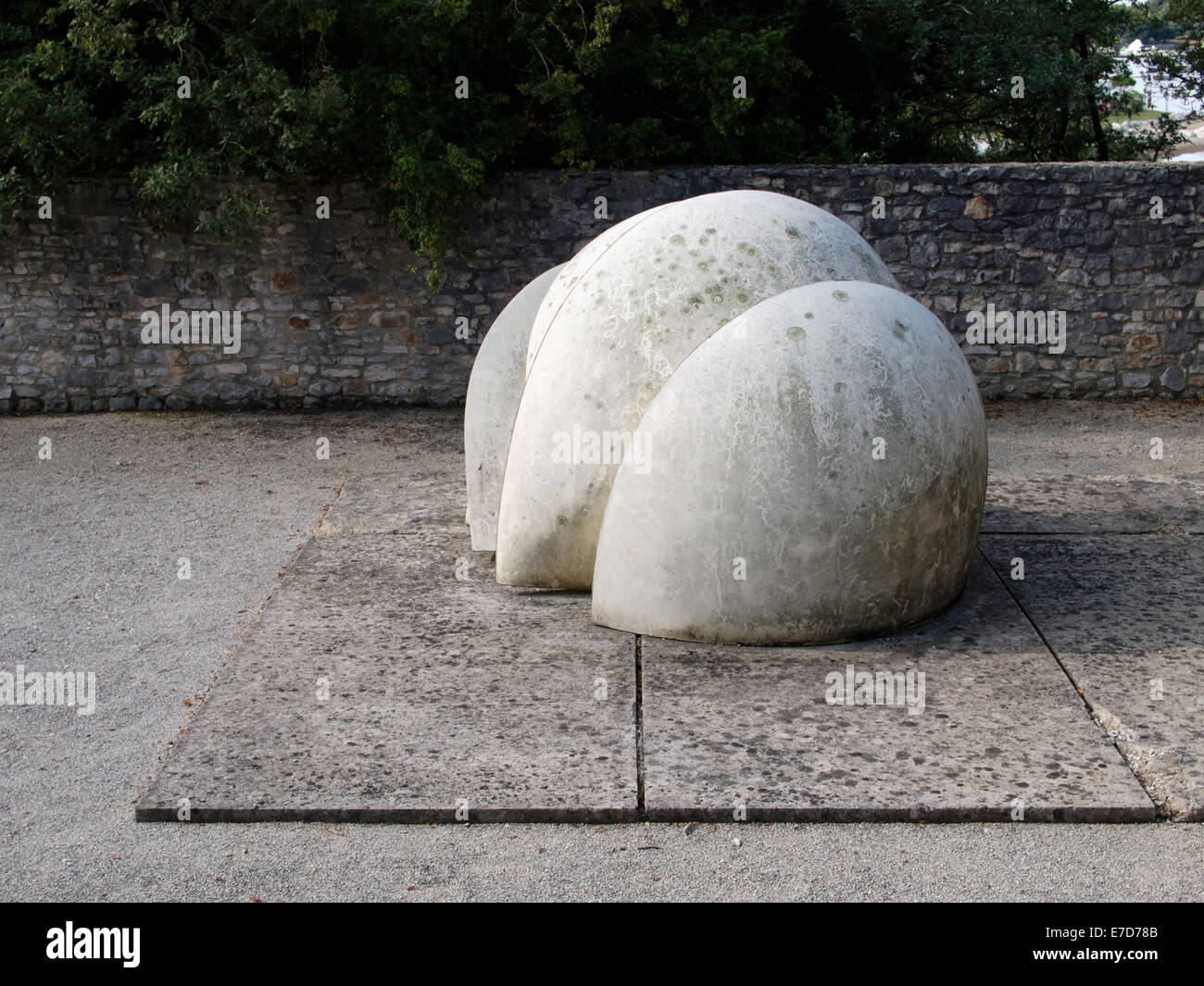 Dusan Dzamonja sculpture "SCULPTURE P - 5", from 1975, polyester ...