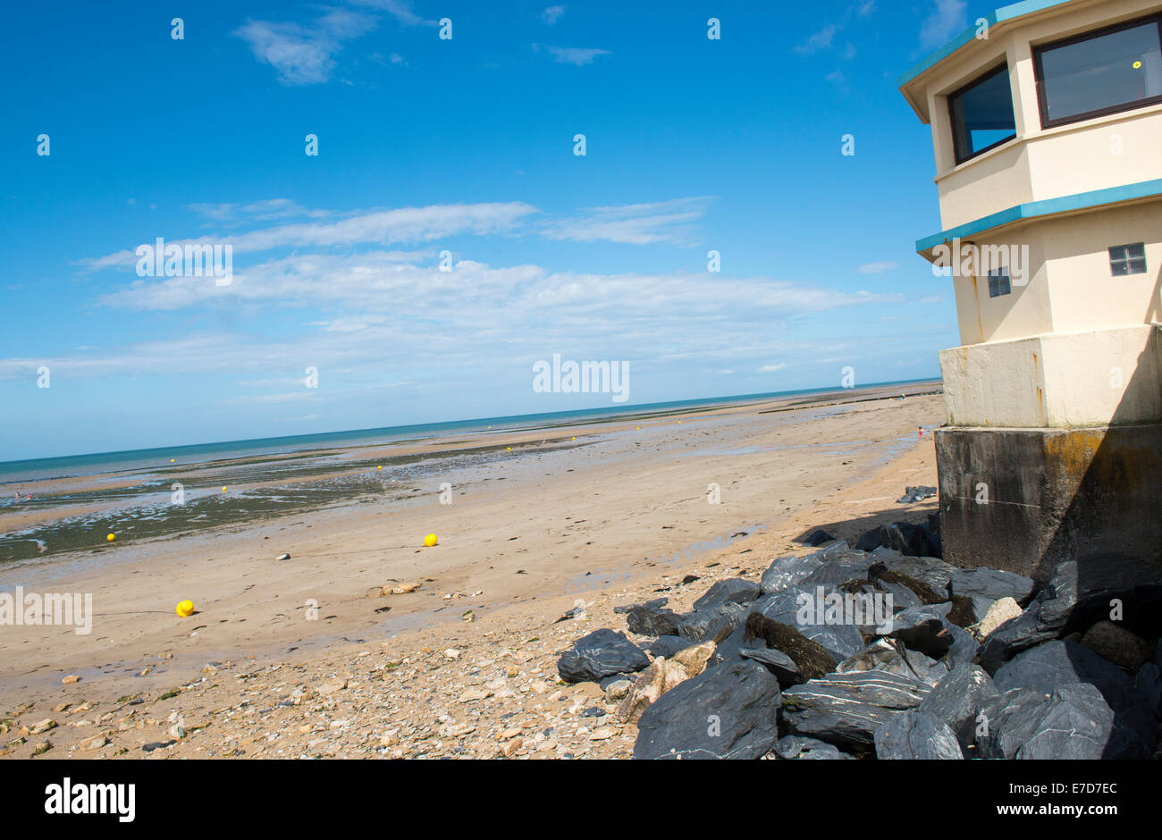 Gold beach landings 1944 hi-res stock photography and images - Alamy