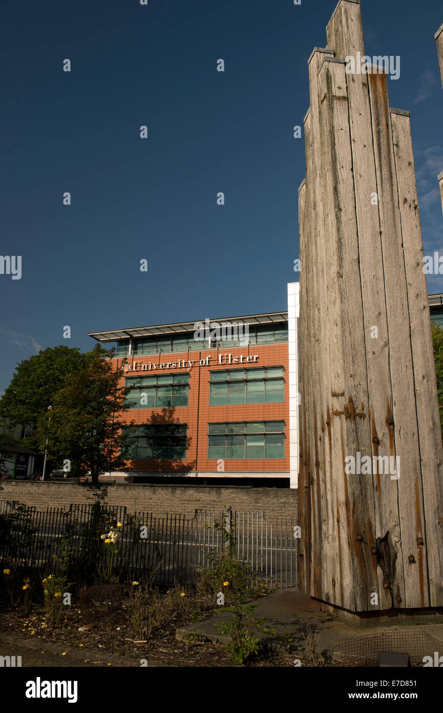 Derry londonderry northern ireland 3rd hi-res stock photography and ...