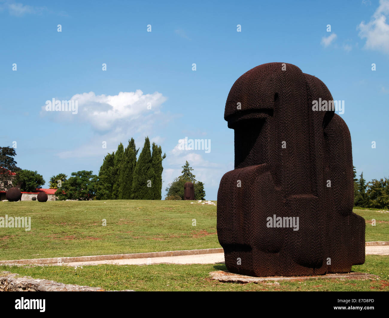 Dusan Dzamonja sculpture "SCULPTURE CF" from 1985, corten-steel ...