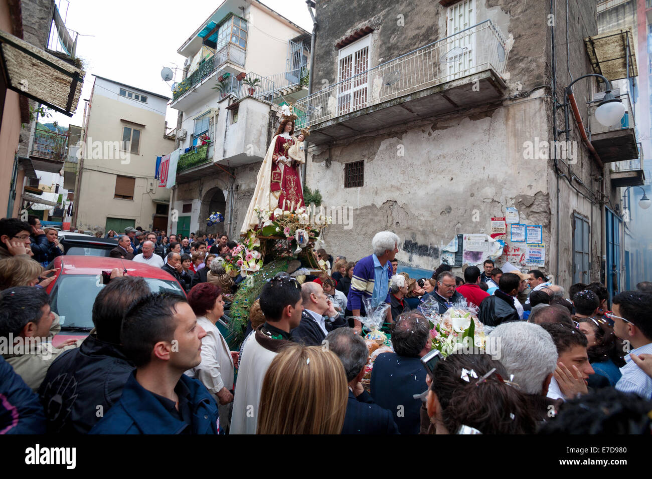Pagani (Italy) - The feast of Virgin Mary of the Hens is celebrated on ...