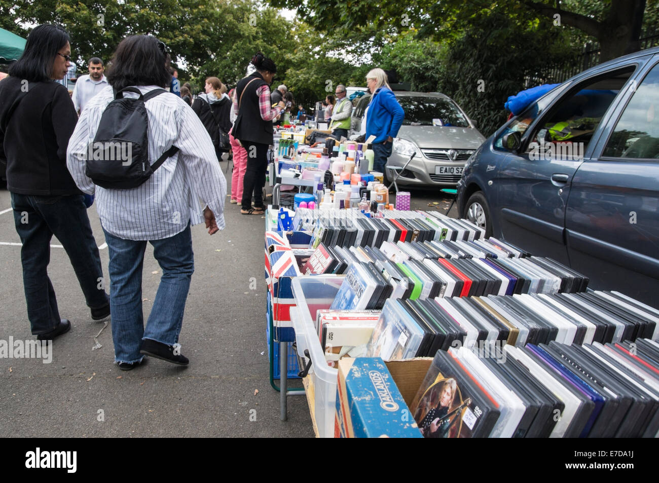 Carboot English High Resolution Stock Photography and Images - Alamy
