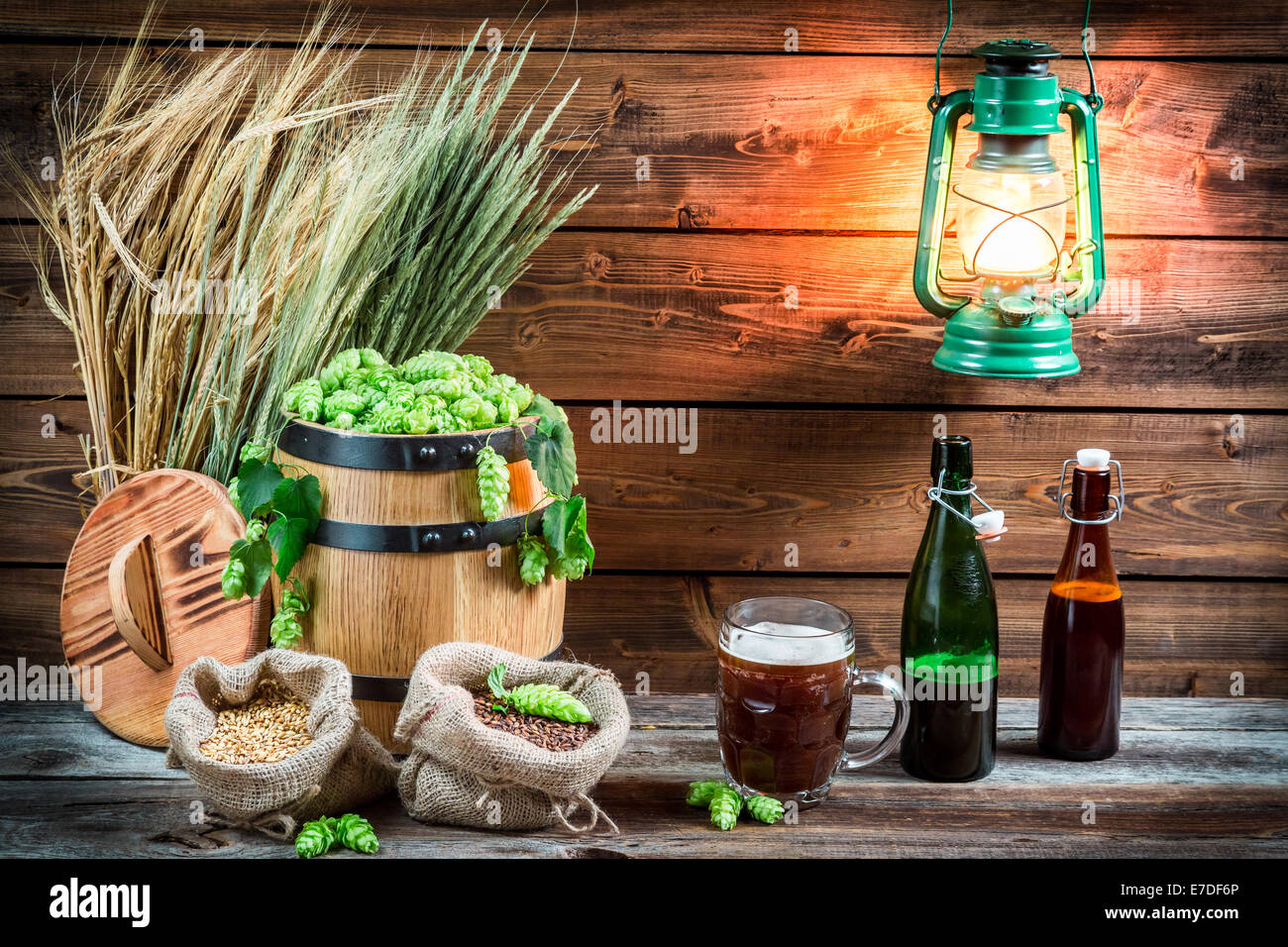Light beer malt close hi-res stock photography and images - Alamy