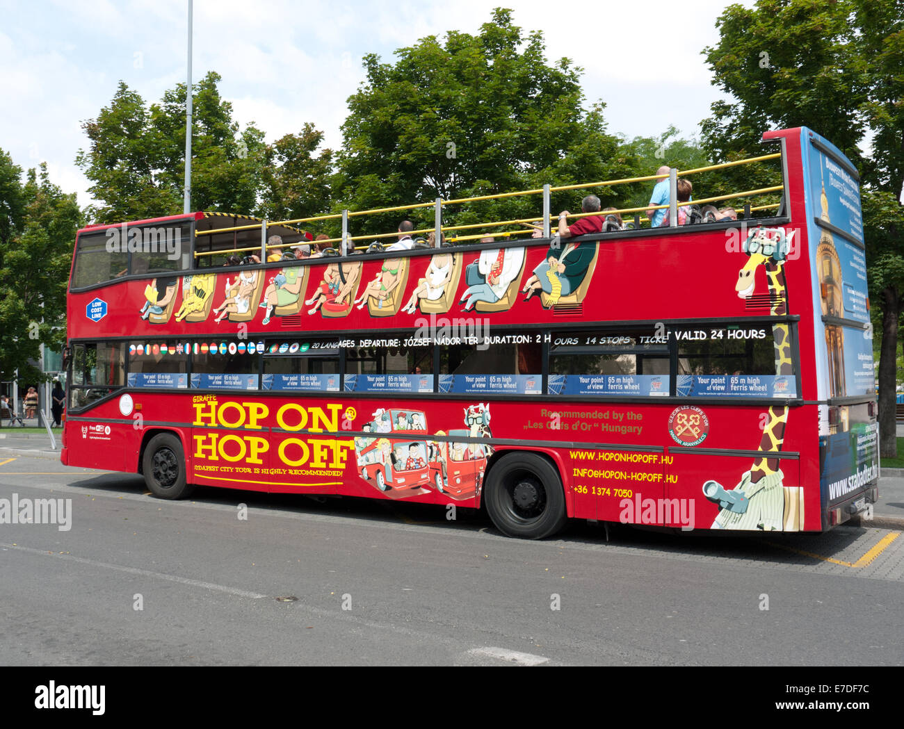 Budapest tourism guide bus red street hi-res stock photography and ...