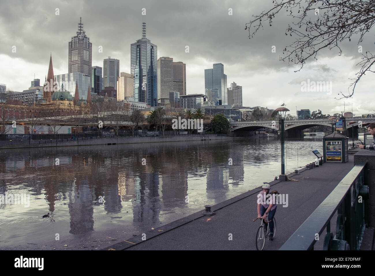 Southbank Promenade Melbourne Australia Stock Photo - Alamy