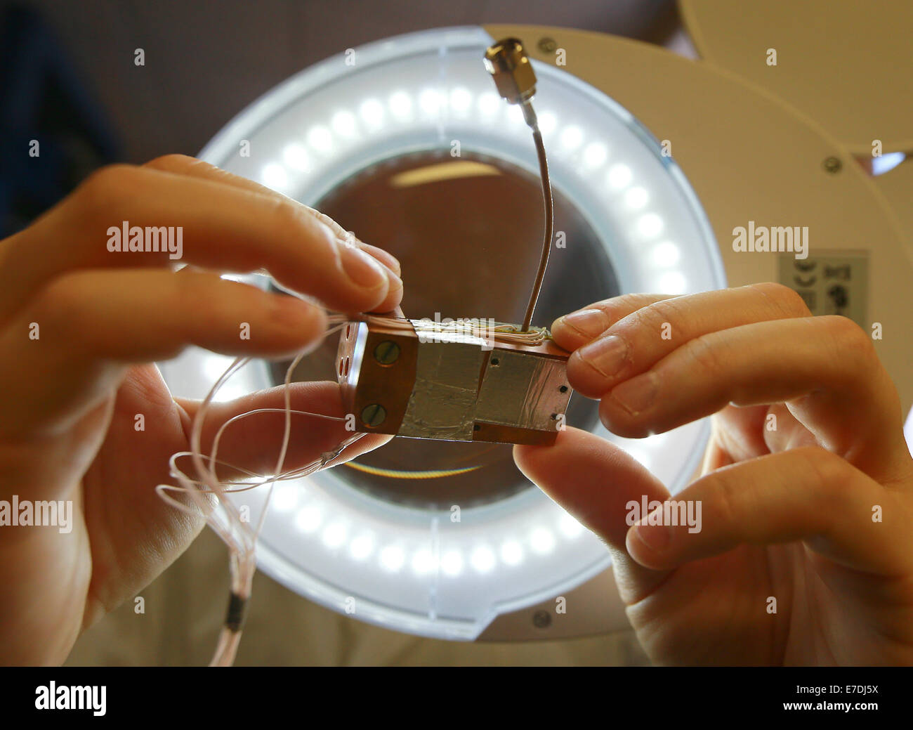 Nanoelectronics Stock Photos & Nanoelectronics Stock Images - Alamy