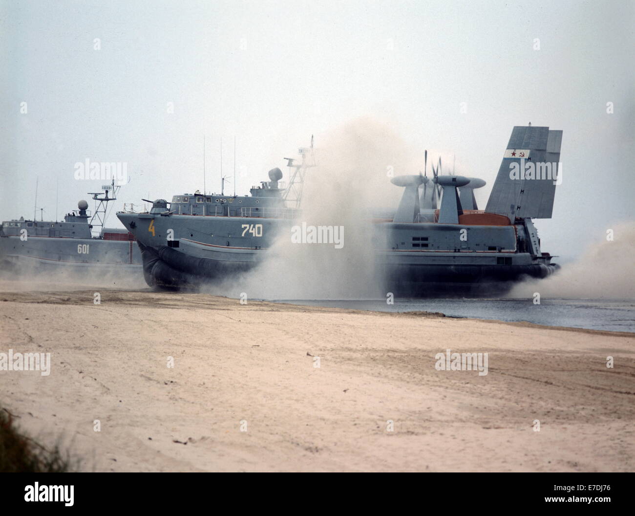 An Aist-class large assault hovercraft, also known as Dzheyran-class ...