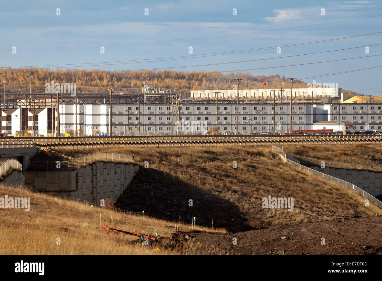 Multi storey factory buildings hi-res stock photography and images - Alamy