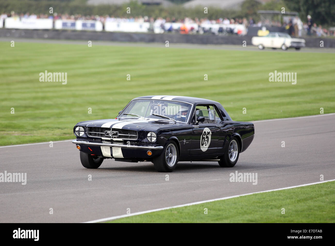 1965 plymouth barracuda hi-res stock photography and images - Alamy