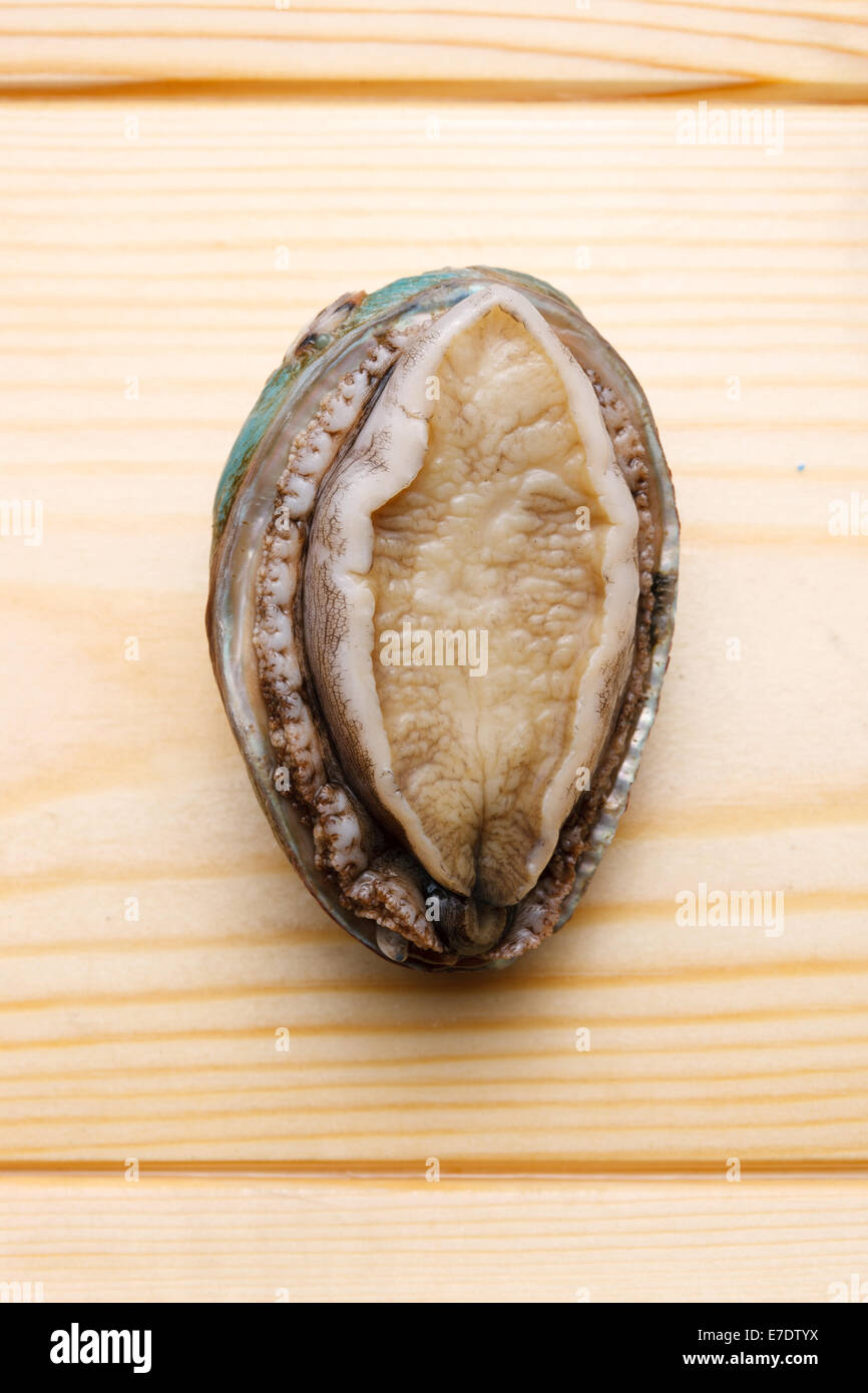 Wood with abalone shell hi-res stock photography and images - Alamy