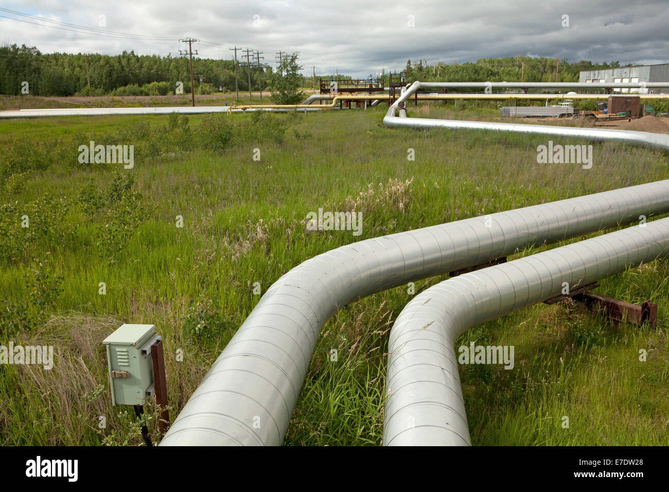 Pipelines canada hi-res stock photography and images - Alamy