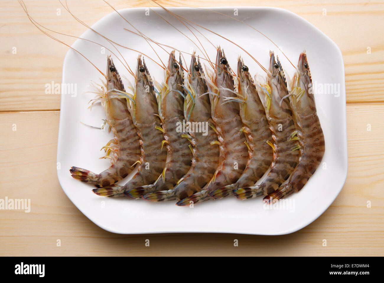 Shrimp shape hi-res stock photography and images - Alamy