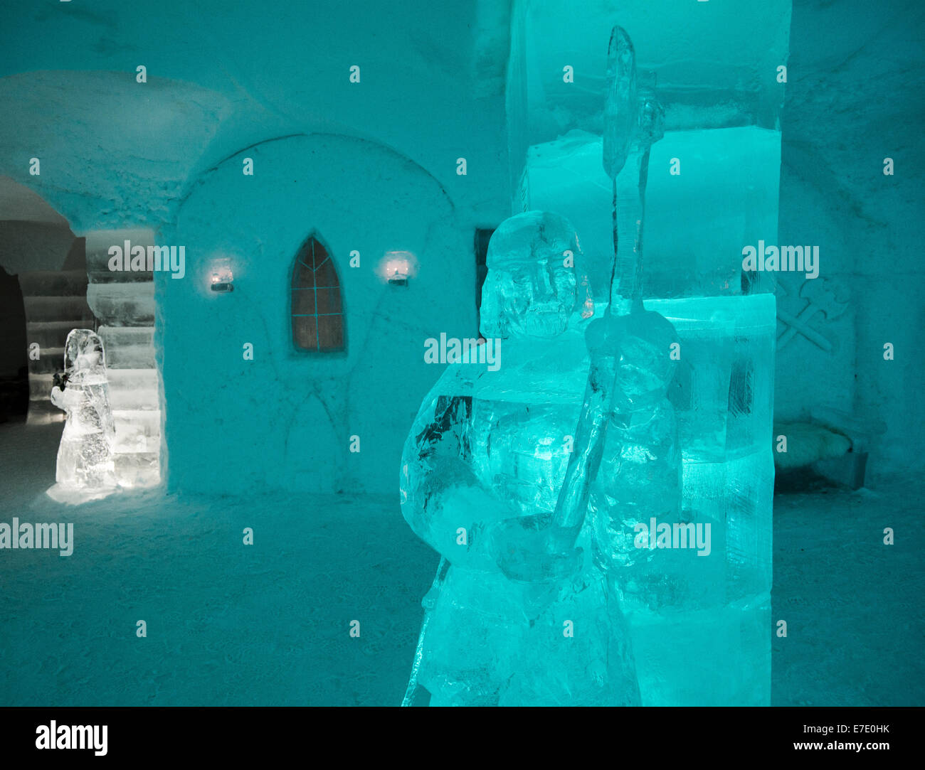 Wedding at ice chapel hi-res stock photography and images - Alamy