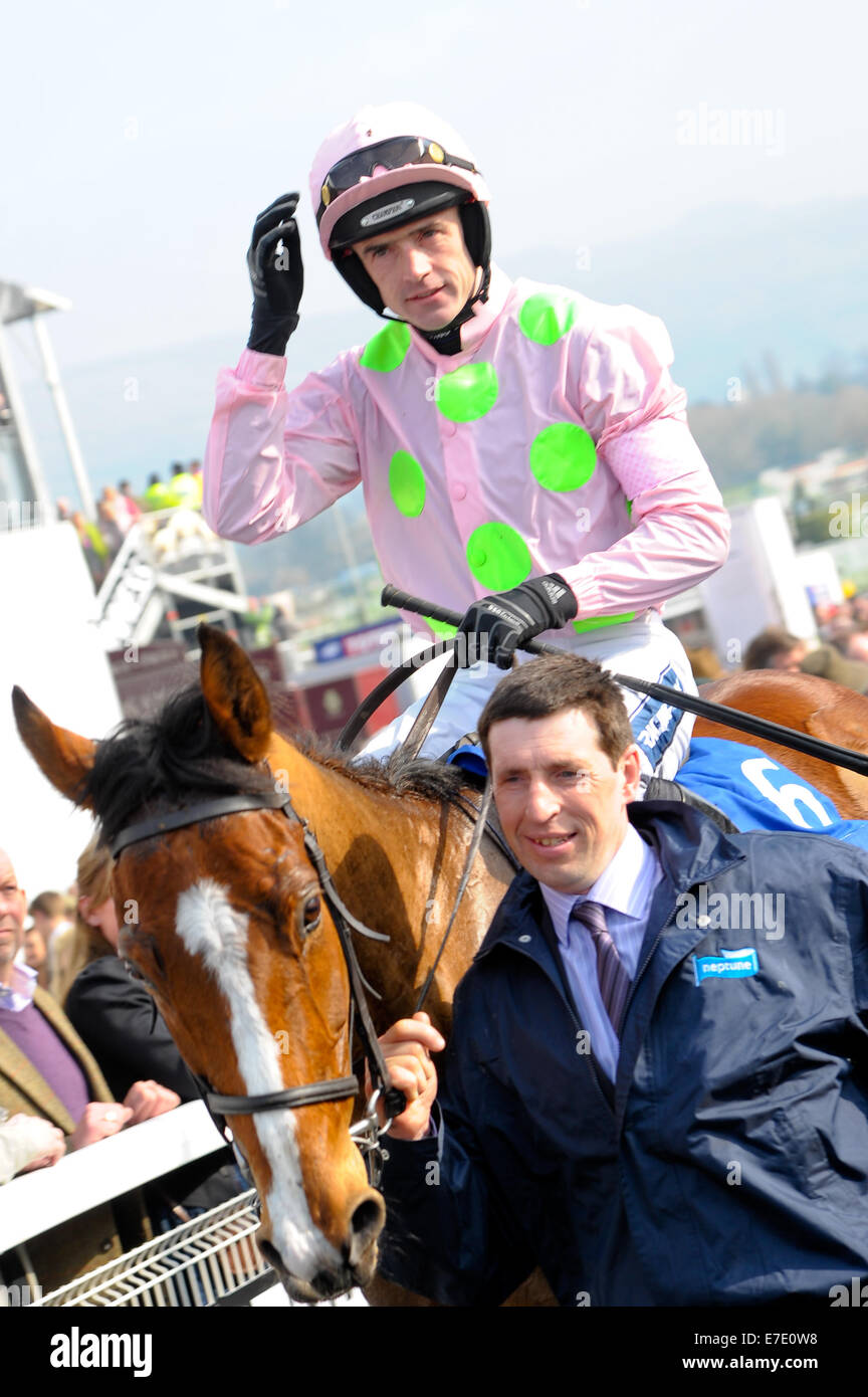 The Cheltenham Festival held at Cheltenham Racecourse - Day 2 Featuring ...