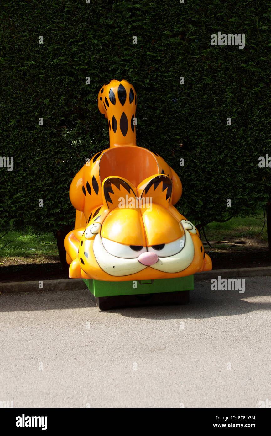 GARFIELD THE CAT MACHINE Stock Photo - Alamy
