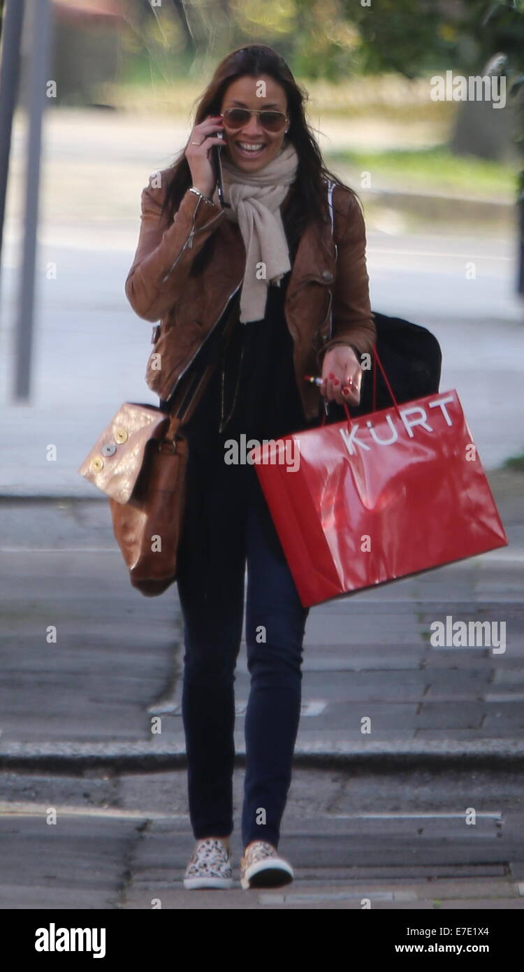 Melanie Sykes in good spirits after a shopping trip Featuring: Melanie ...
