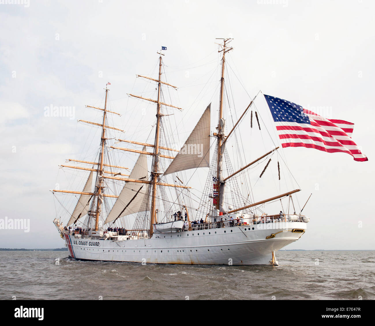 The Coast Guard cutter Eagle sails in Baltimore's Inner Harbor to ...