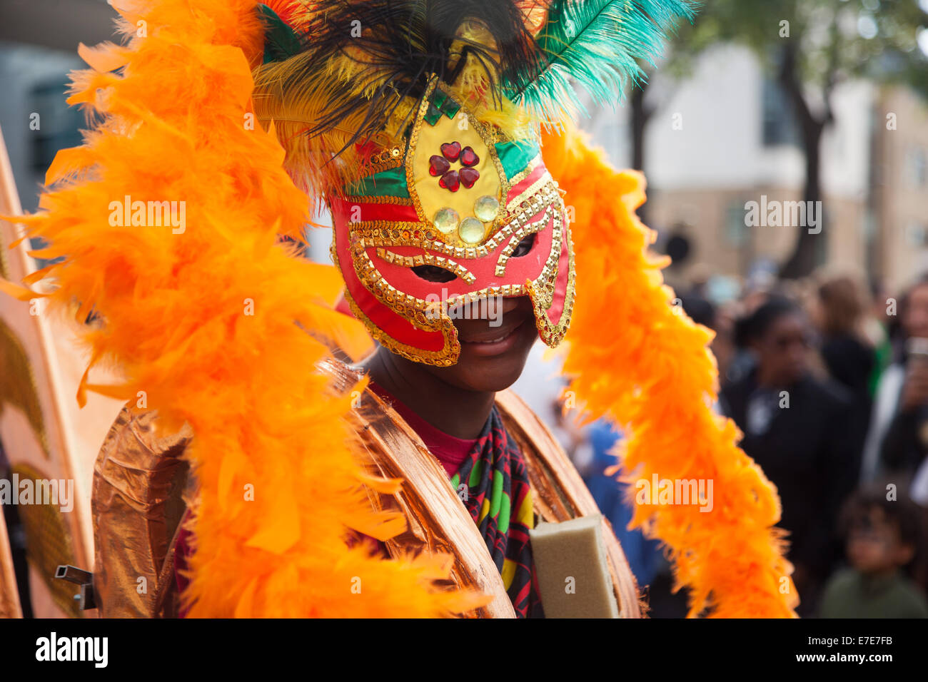 Dancer male pose hi-res stock photography and images - Alamy