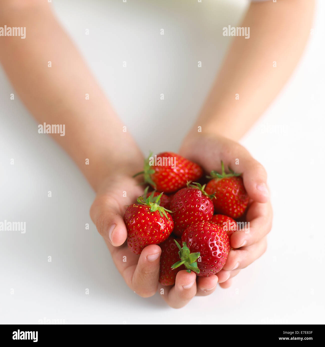 Food fruit strawberries hi-res stock photography and images - Alamy