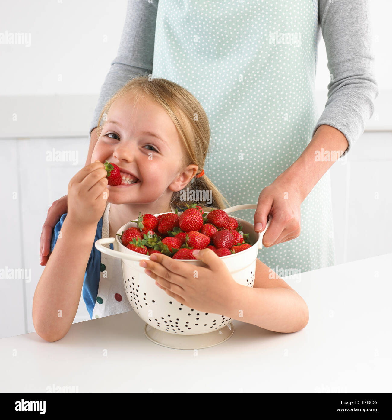 Strawberry blonde hi-res stock photography and images - Alamy
