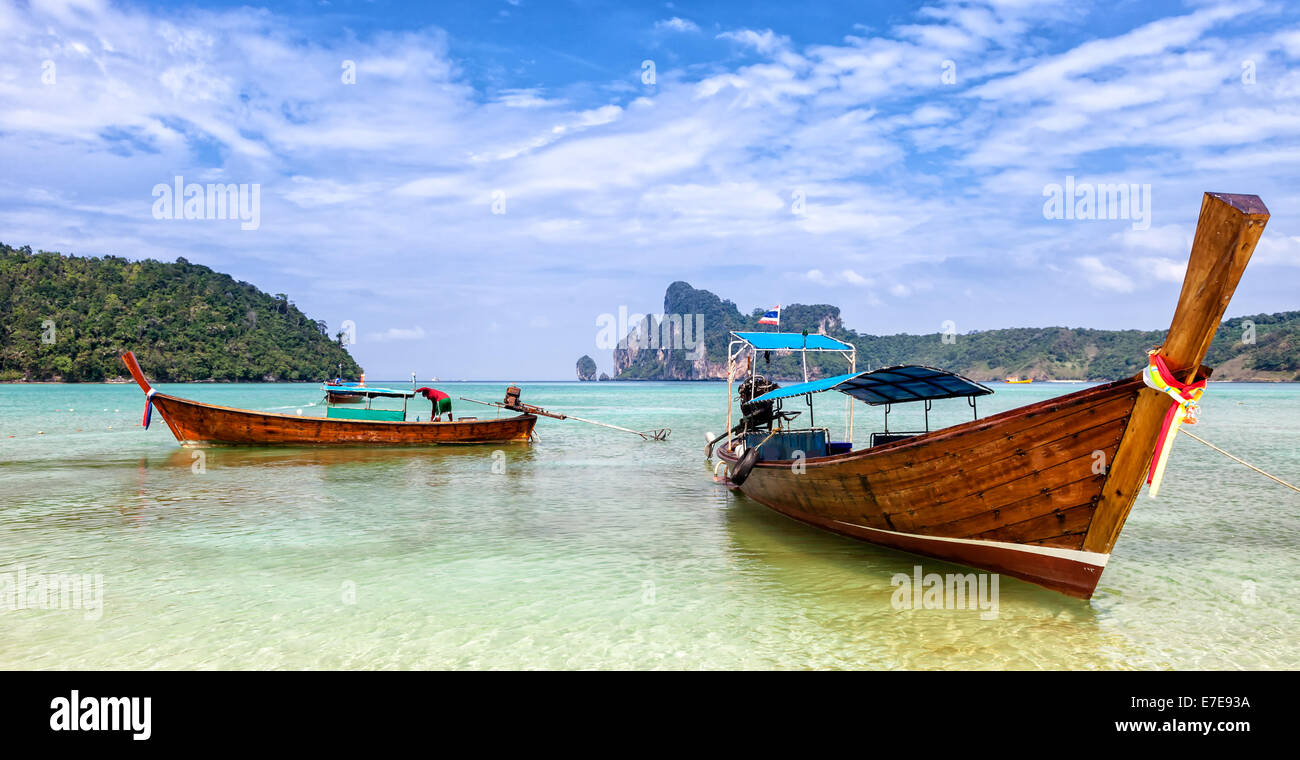 Traditional longboats hi-res stock photography and images - Alamy