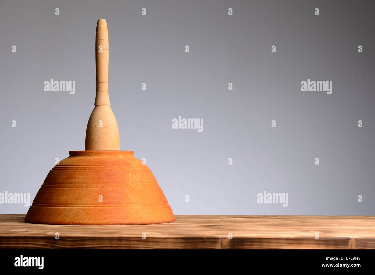 Vintage wooden mortar for spice and food cooking Stock Photo - Alamy