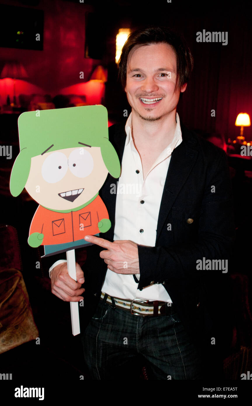 South park cartman and stan hi-res stock photography and images - Alamy