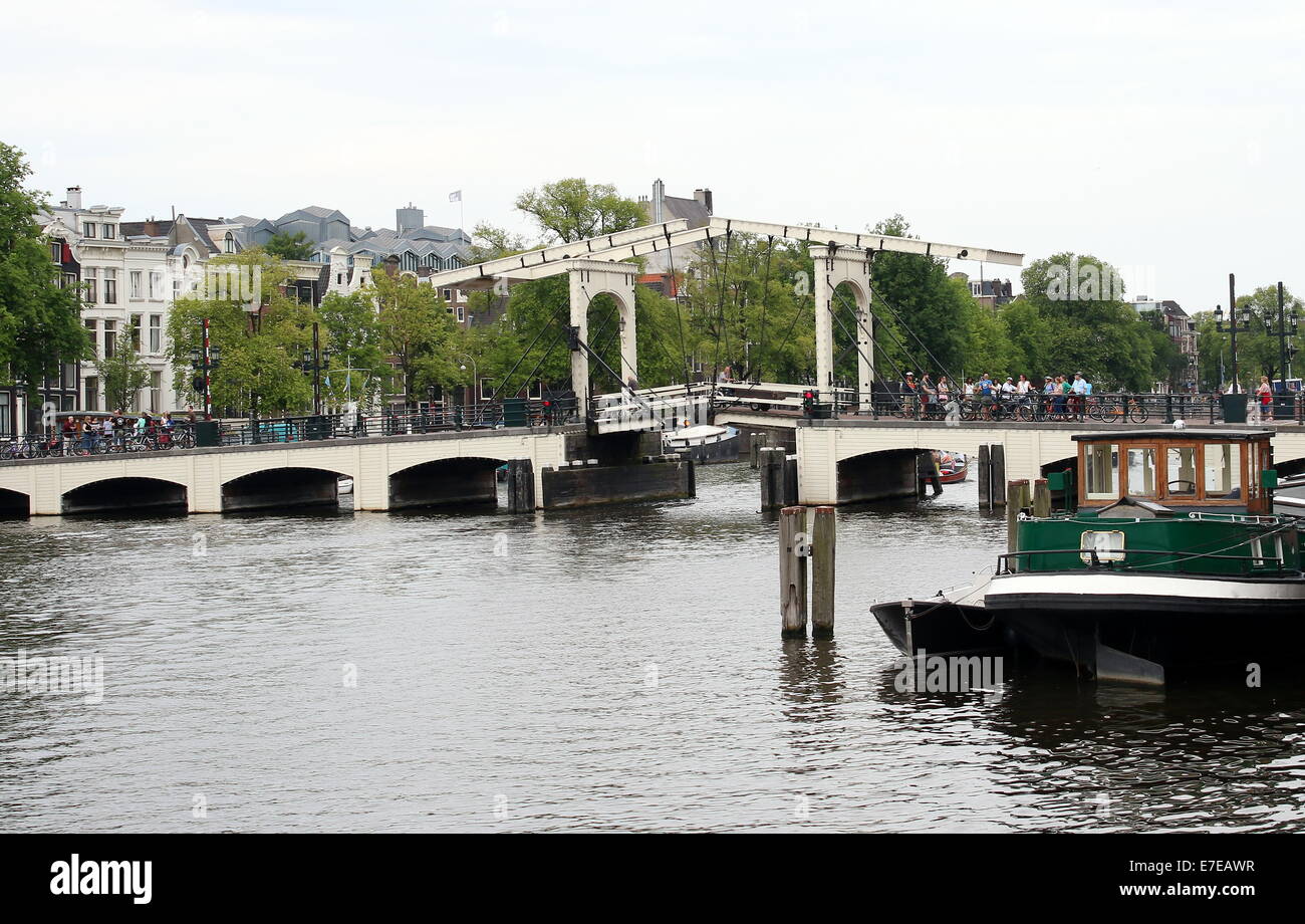 Late 17th century original hi-res stock photography and images - Alamy