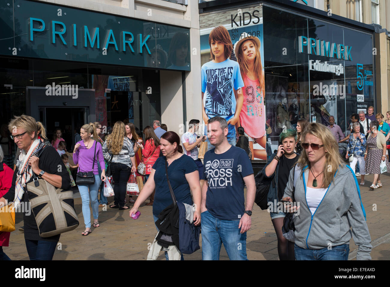 Primark princes street hi-res stock photography and images - Alamy