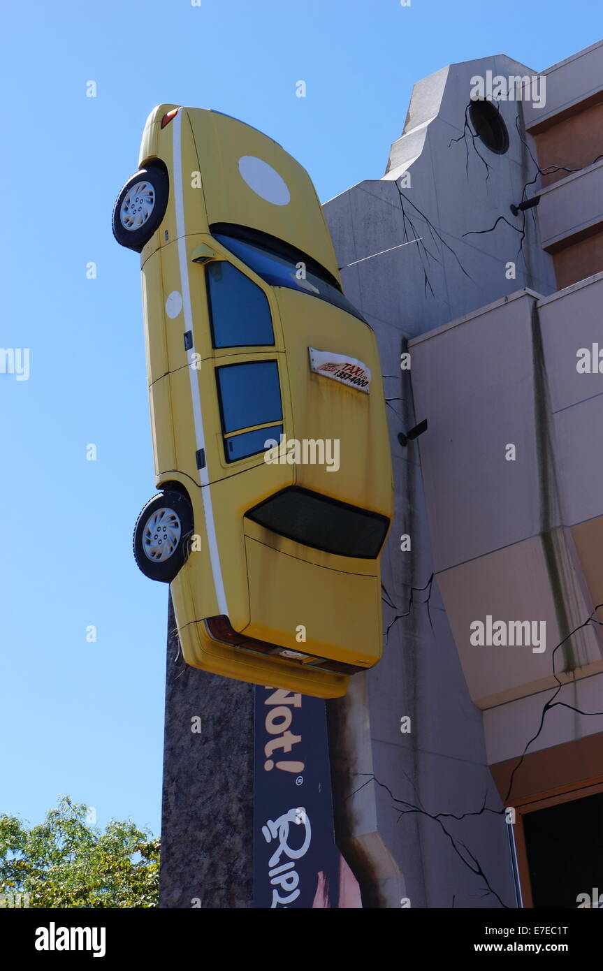 Hanging car hi-res stock photography and images - Alamy